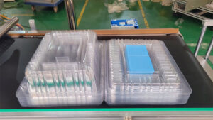 Clamshell Labeling Machine, Clamshell Label Applicator Machine - VKPAK