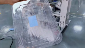 Clamshell Labeling Machine, Clamshell Label Applicator Machine - VKPAK